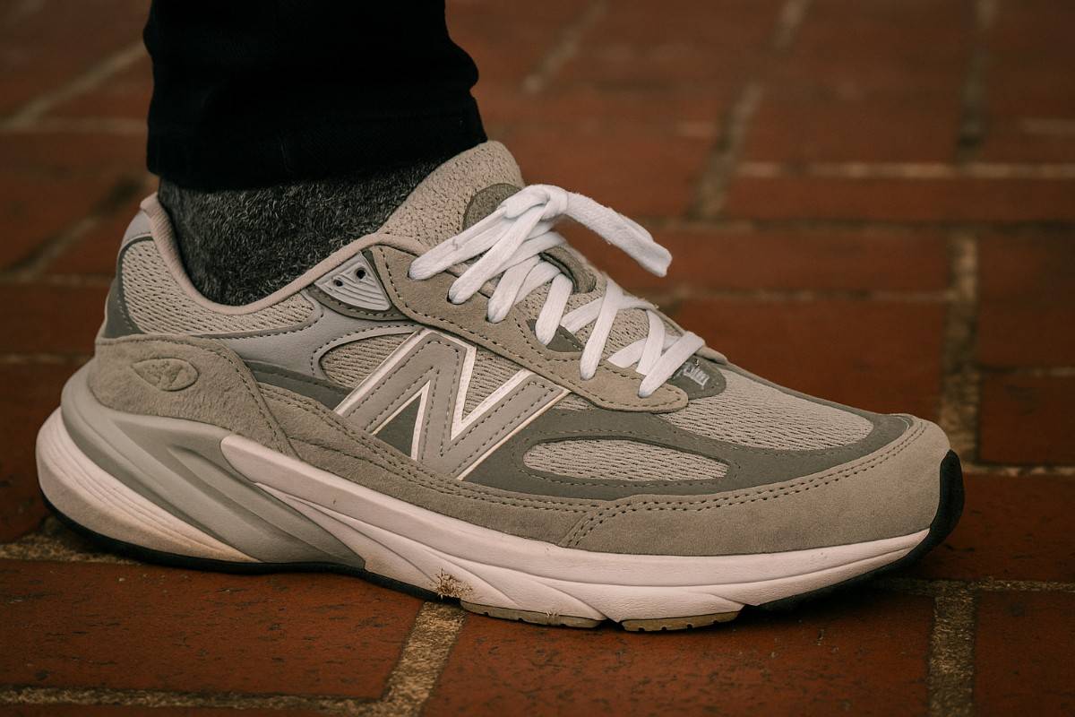 Best New Balance Walking Shoes for Men in 2025